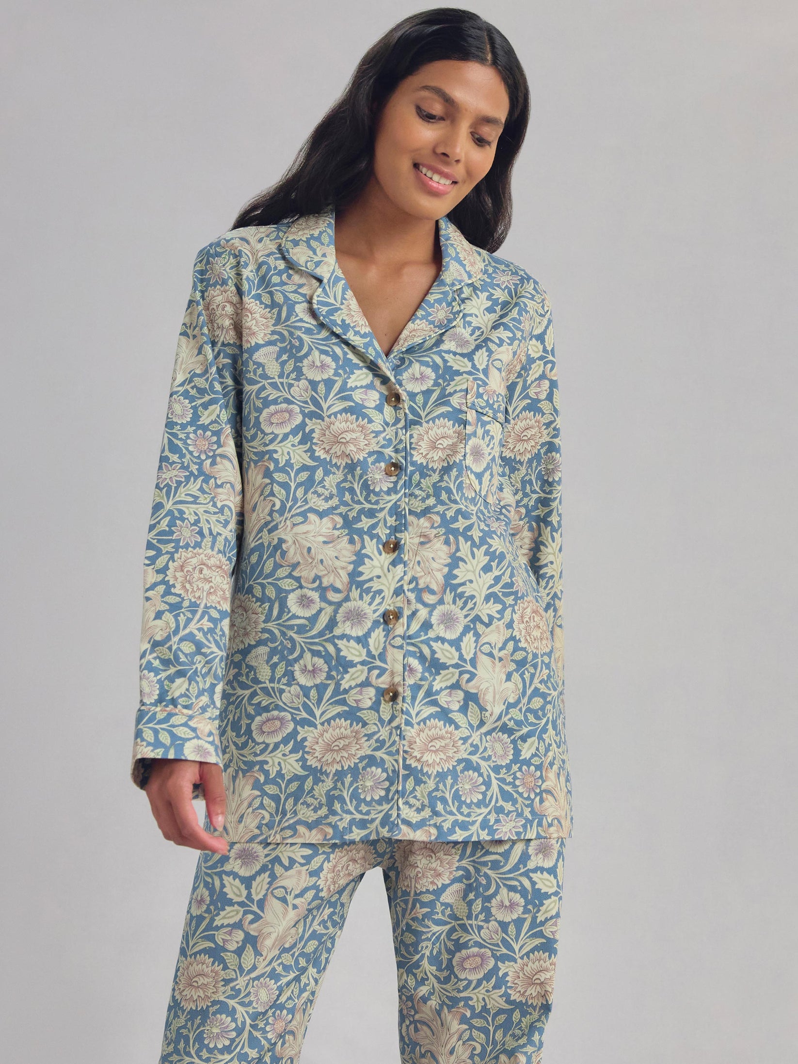 Webbs Blue Double Bough Cotton Pajama Set | Piglet in Bed US