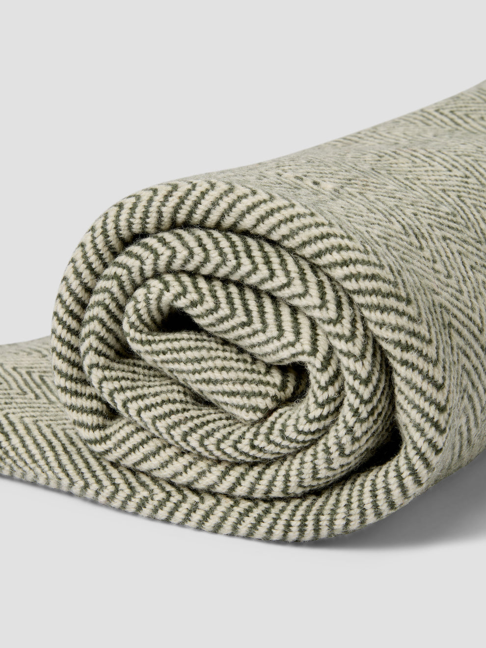 Fern Green Herringbone Wool Blanket | Piglet in Bed US