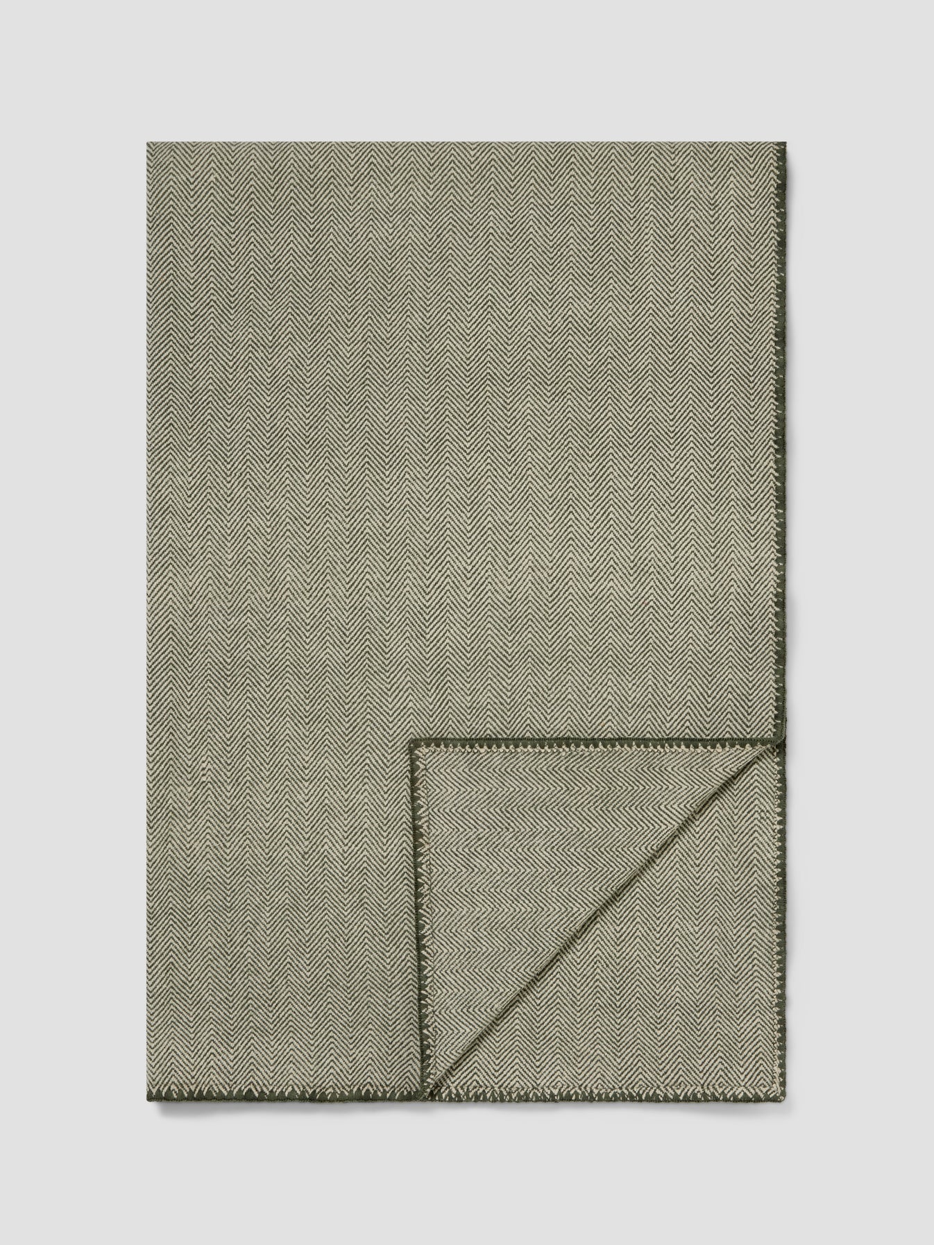 Fern Green Herringbone Wool Blanket | Piglet in Bed US
