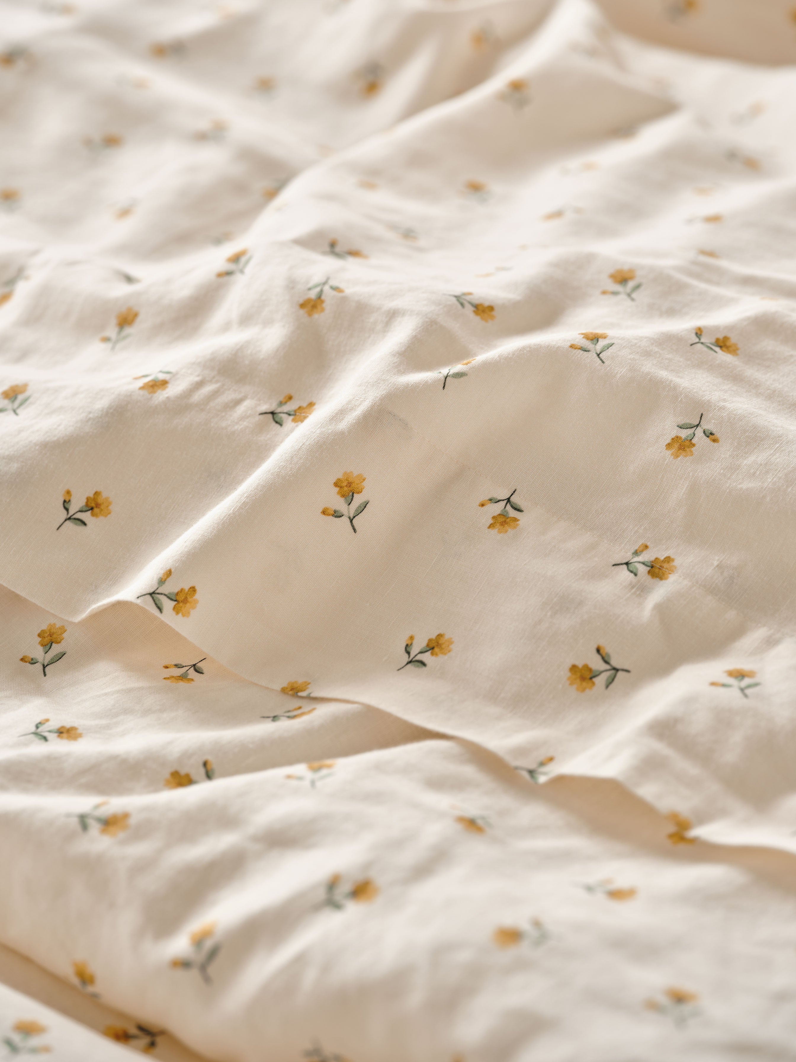 Honey Posy Bud Linen Blend Flat Sheet | Piglet in Bed US