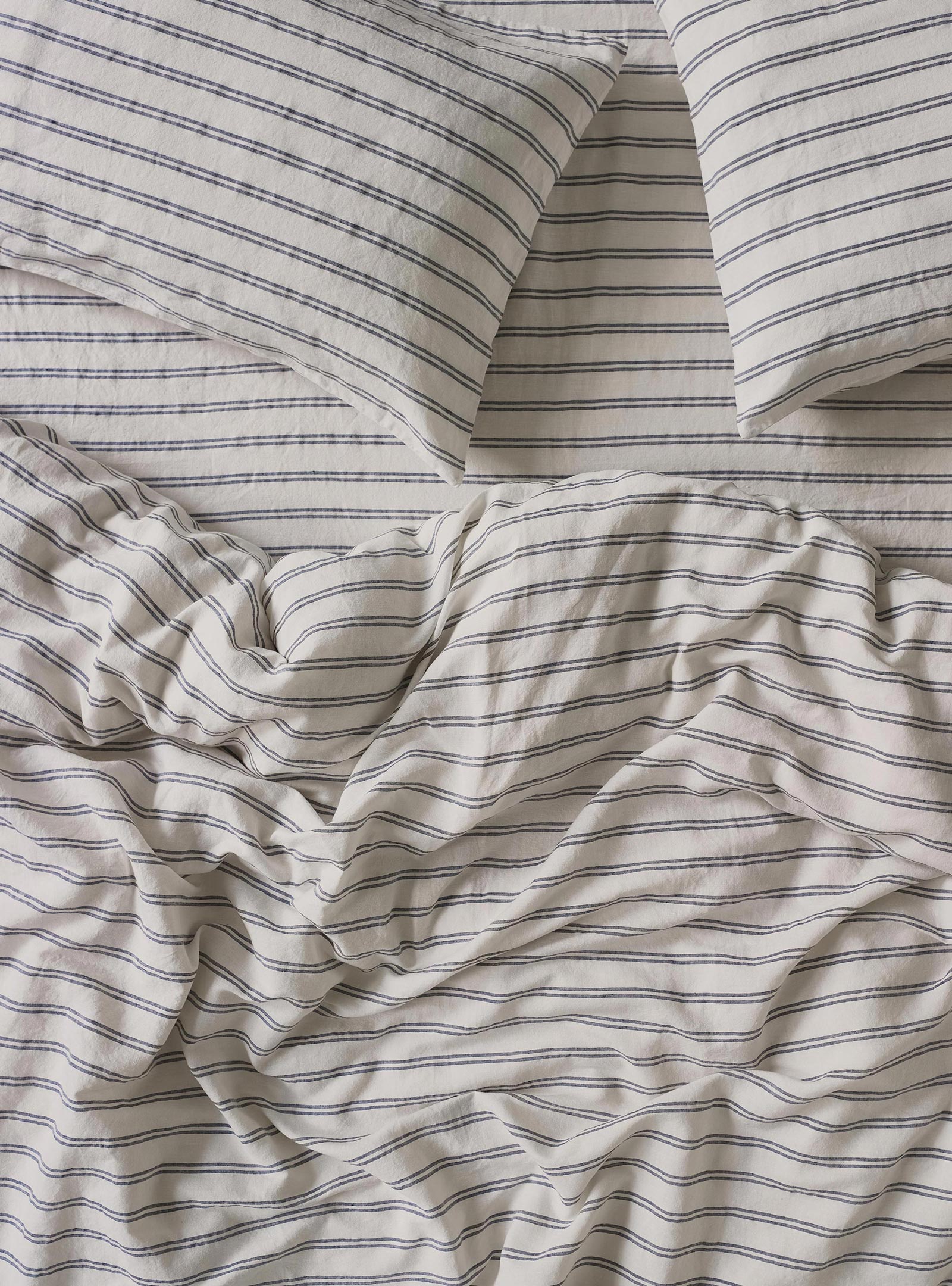 Ivory Kemptown Stripe Linen Blend Fitted Sheet | Piglet in Bed US