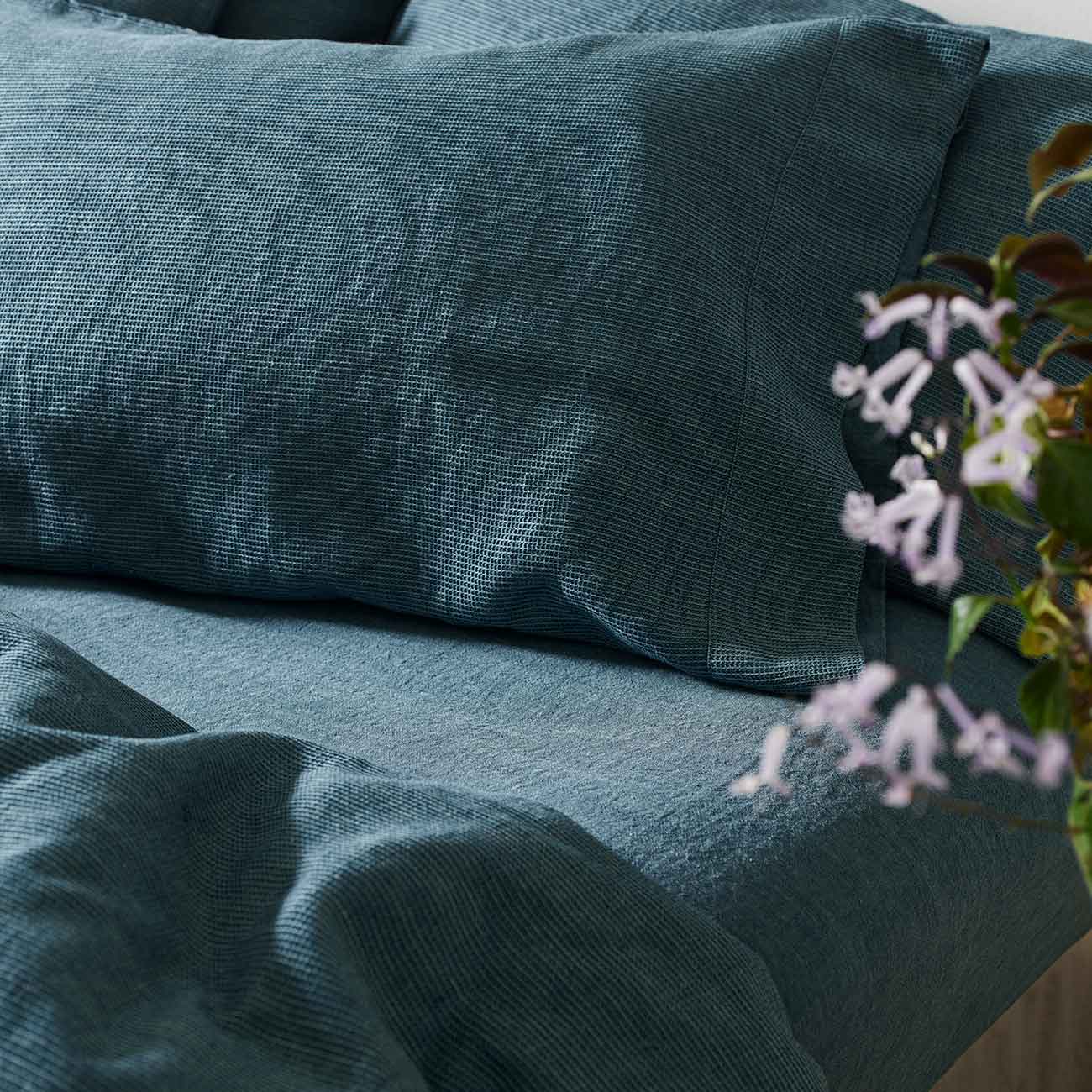 White Linen Fitted Sheet | Piglet in Bed US